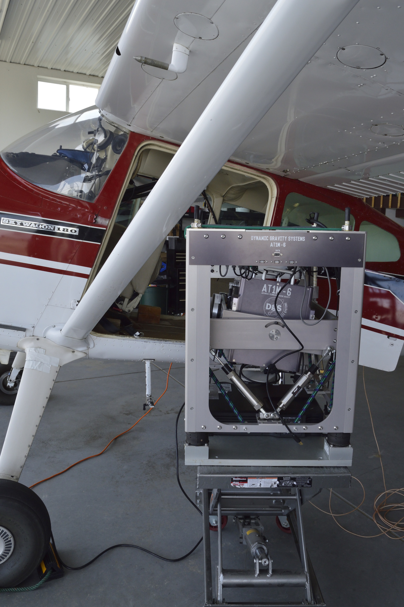 Airborne Gravity Acquisition – EDCON-PRJ, inc.